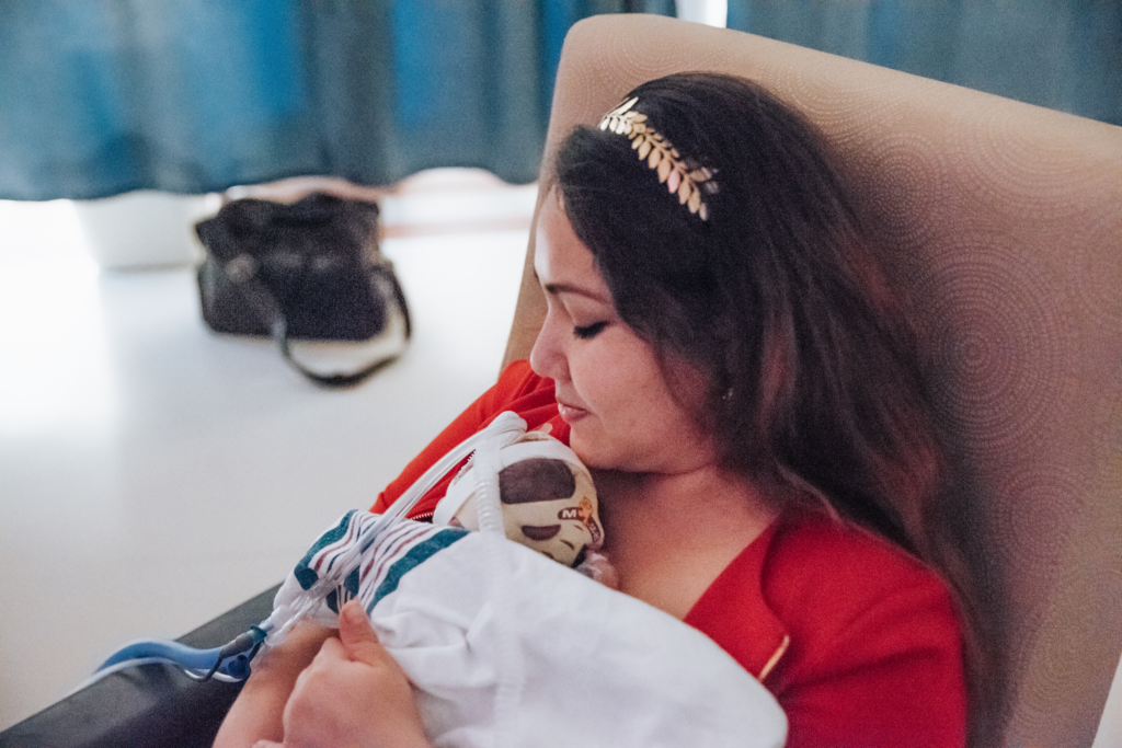 Request a Peer Mentor - Hand to Hold